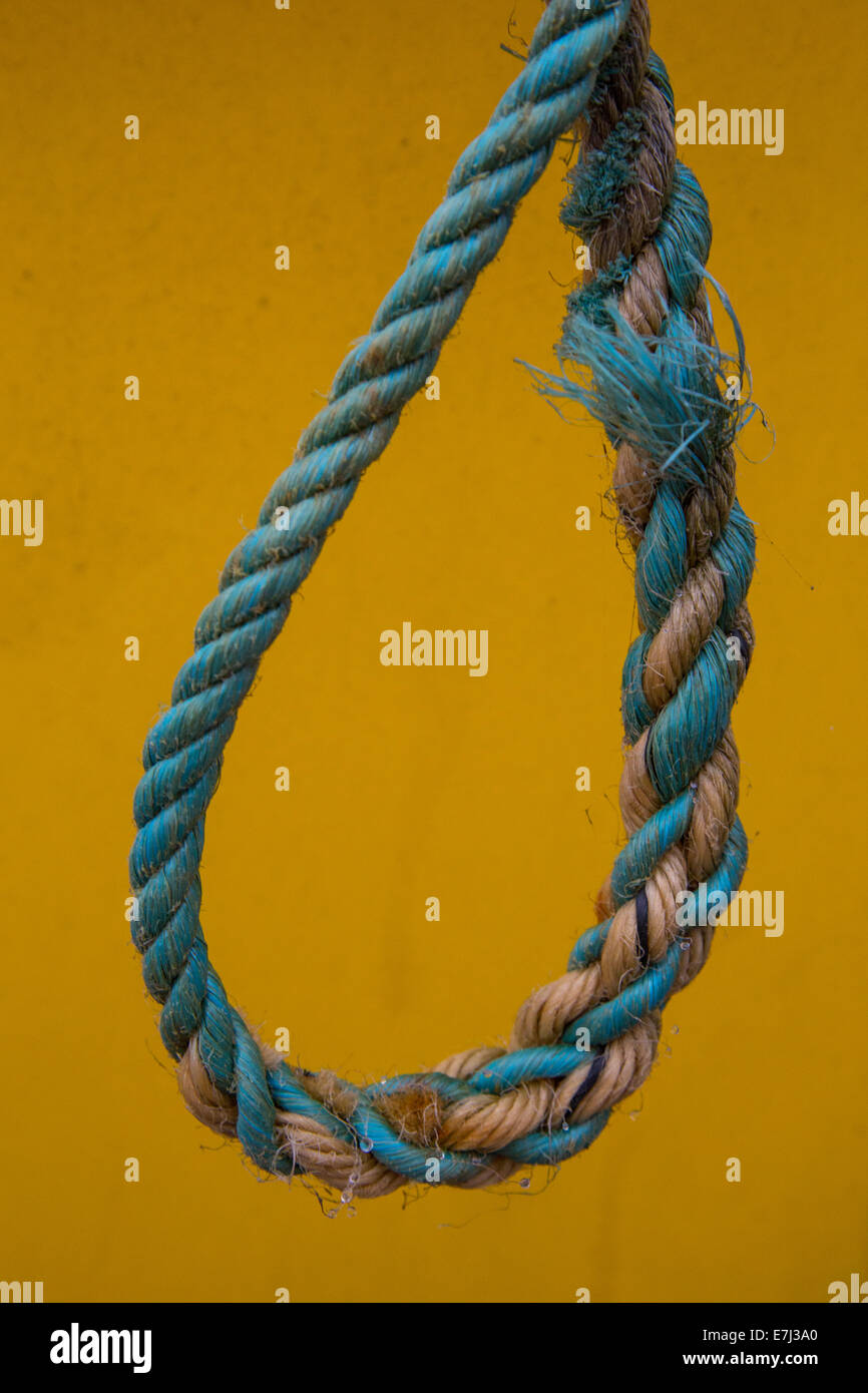 Rope noose hi-res stock photography and images - Alamy