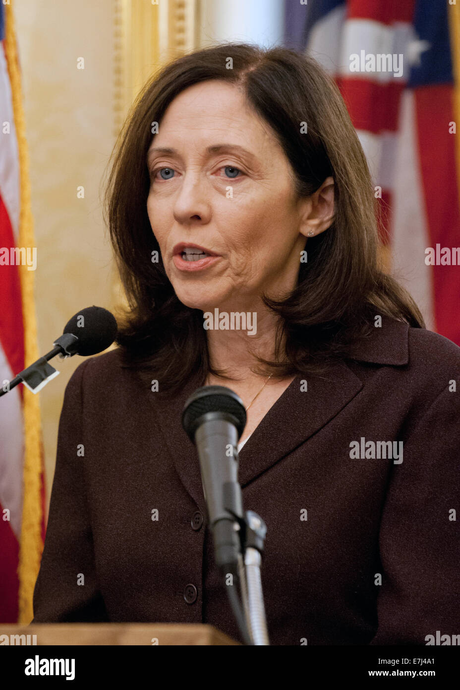 Maria cantwell hi-res stock photography and images - Alamy