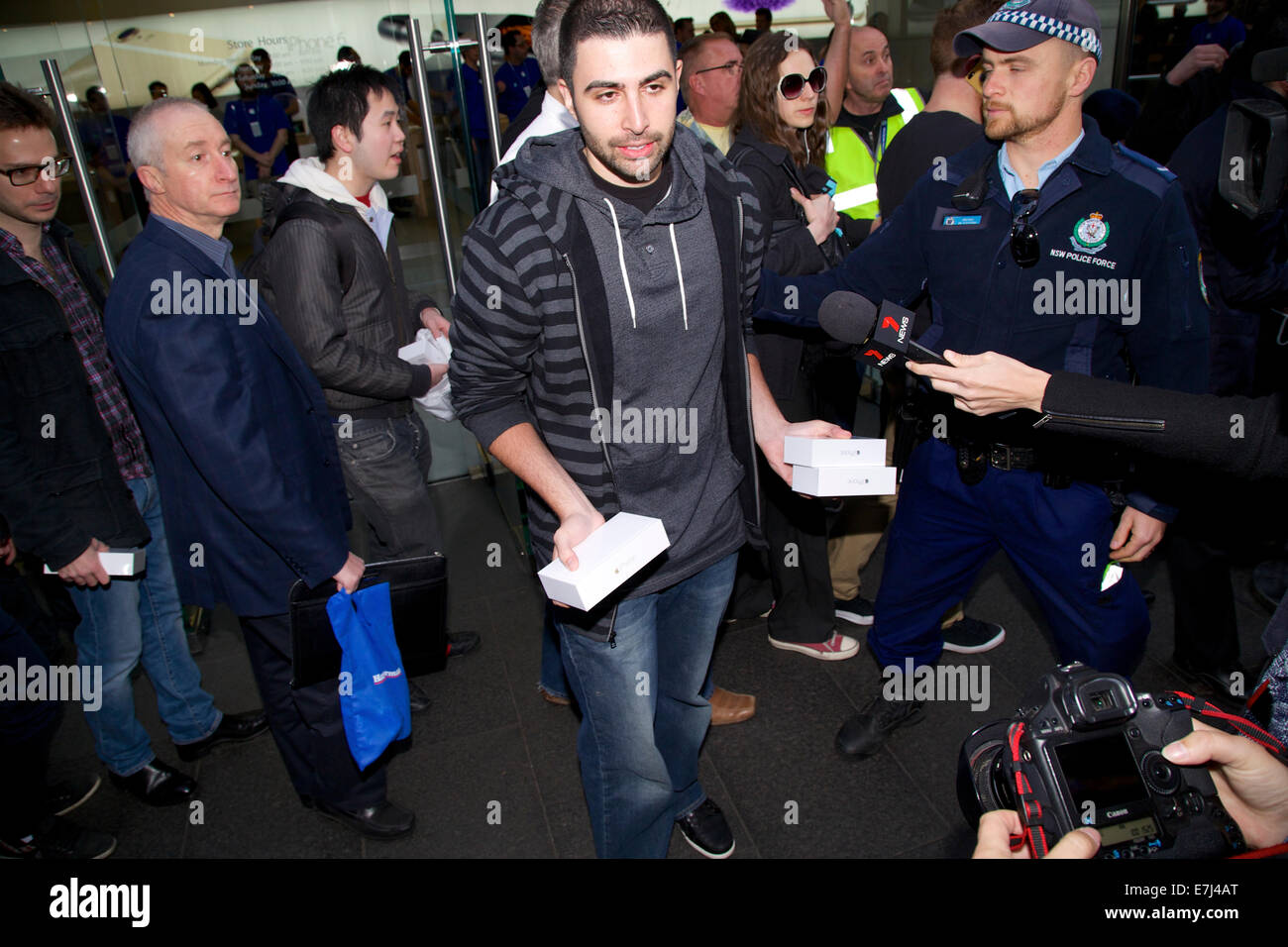 David rahimi hi-res stock photography and images - Alamy