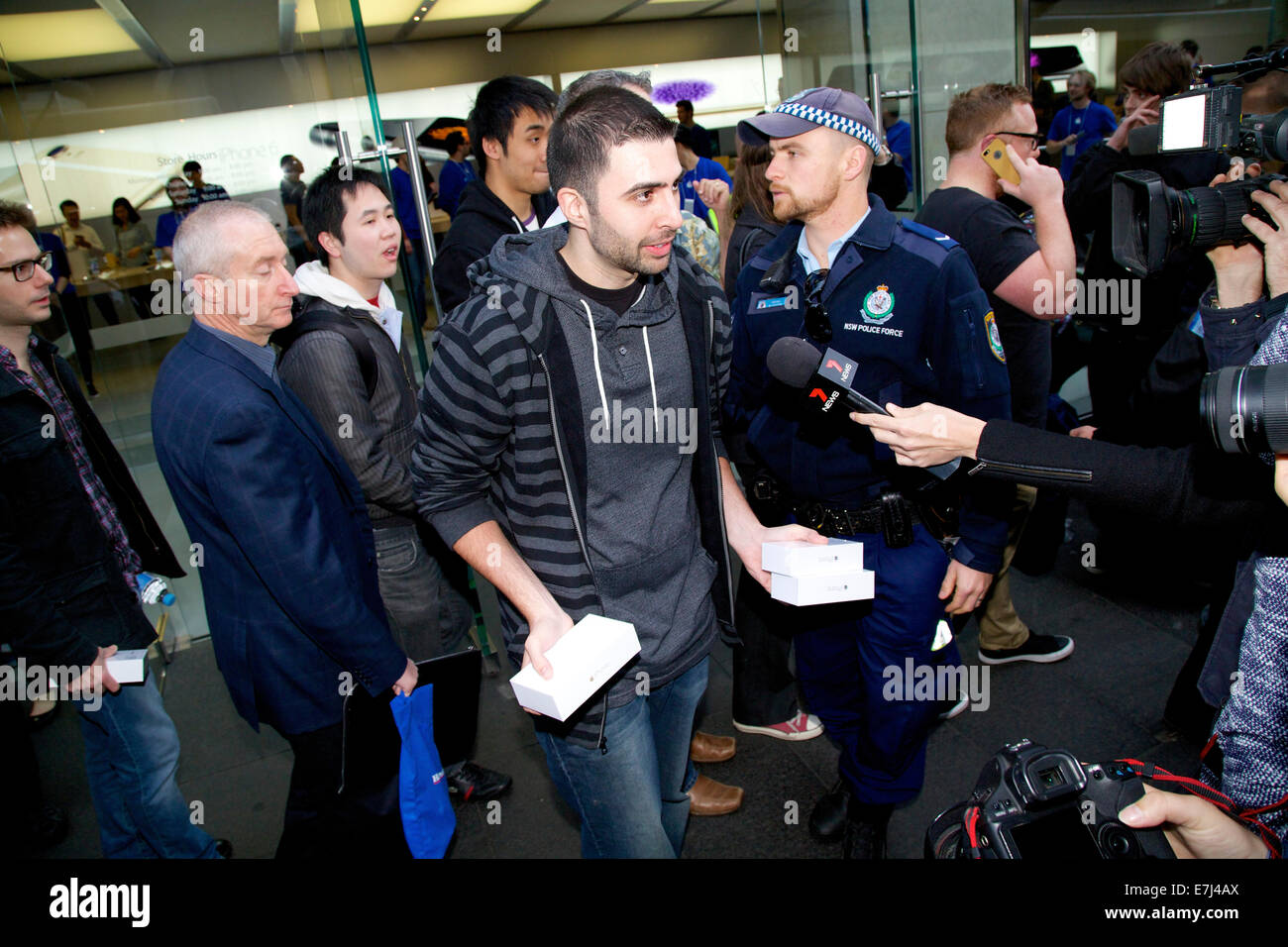 David rahimi hi-res stock photography and images - Alamy