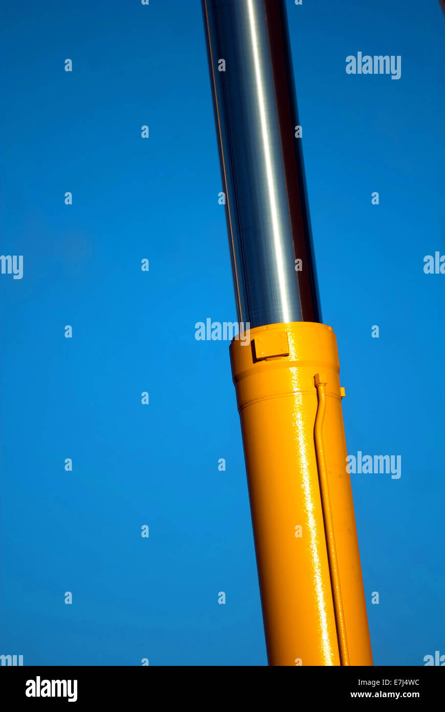 Hydraulic ram hi-res stock photography and images - Alamy