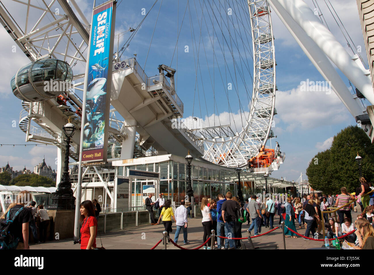 London Eye, boarding platform,Thames, Westminster London England Great ...