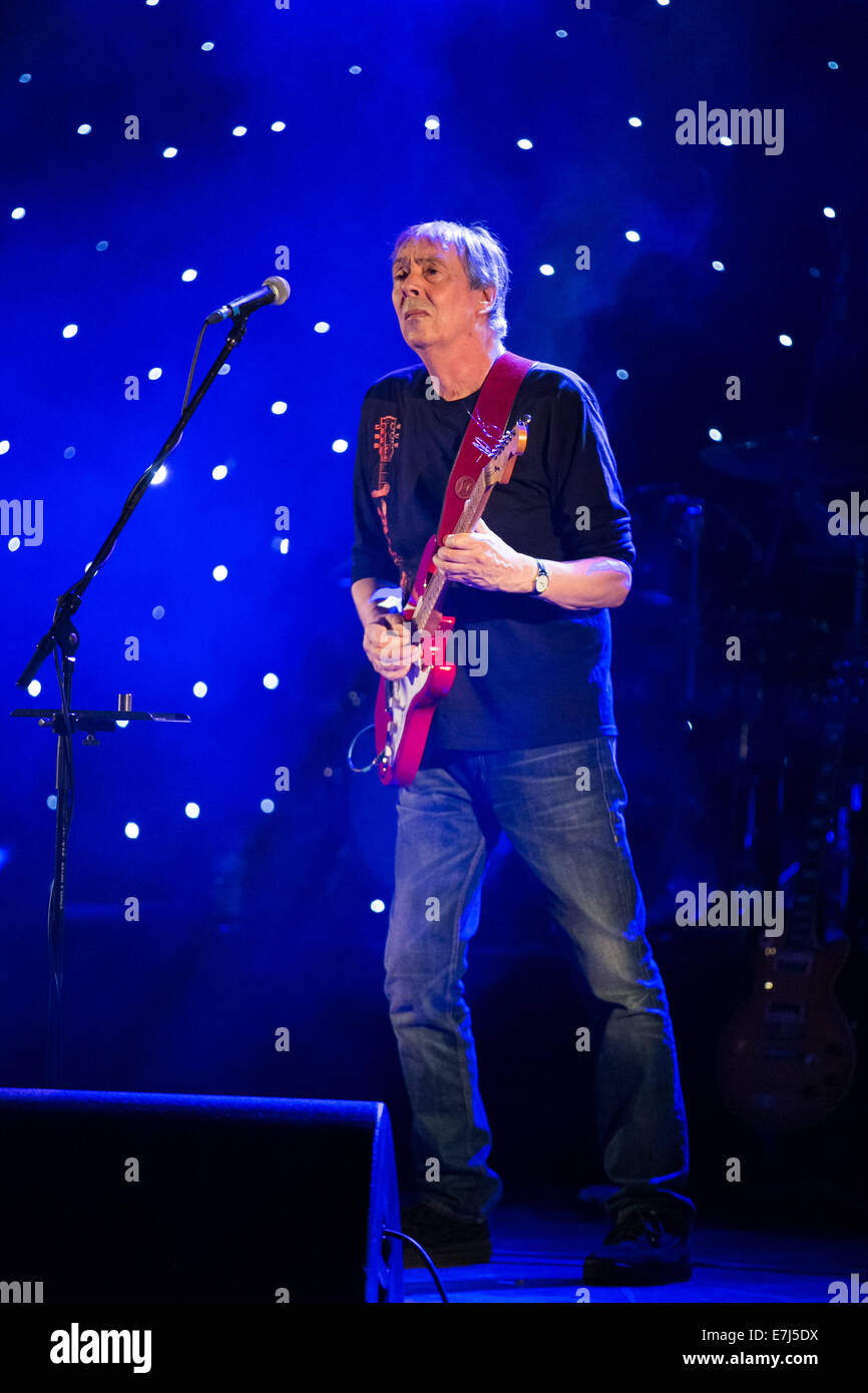 Camel rock band hi-res stock photography and images - Alamy