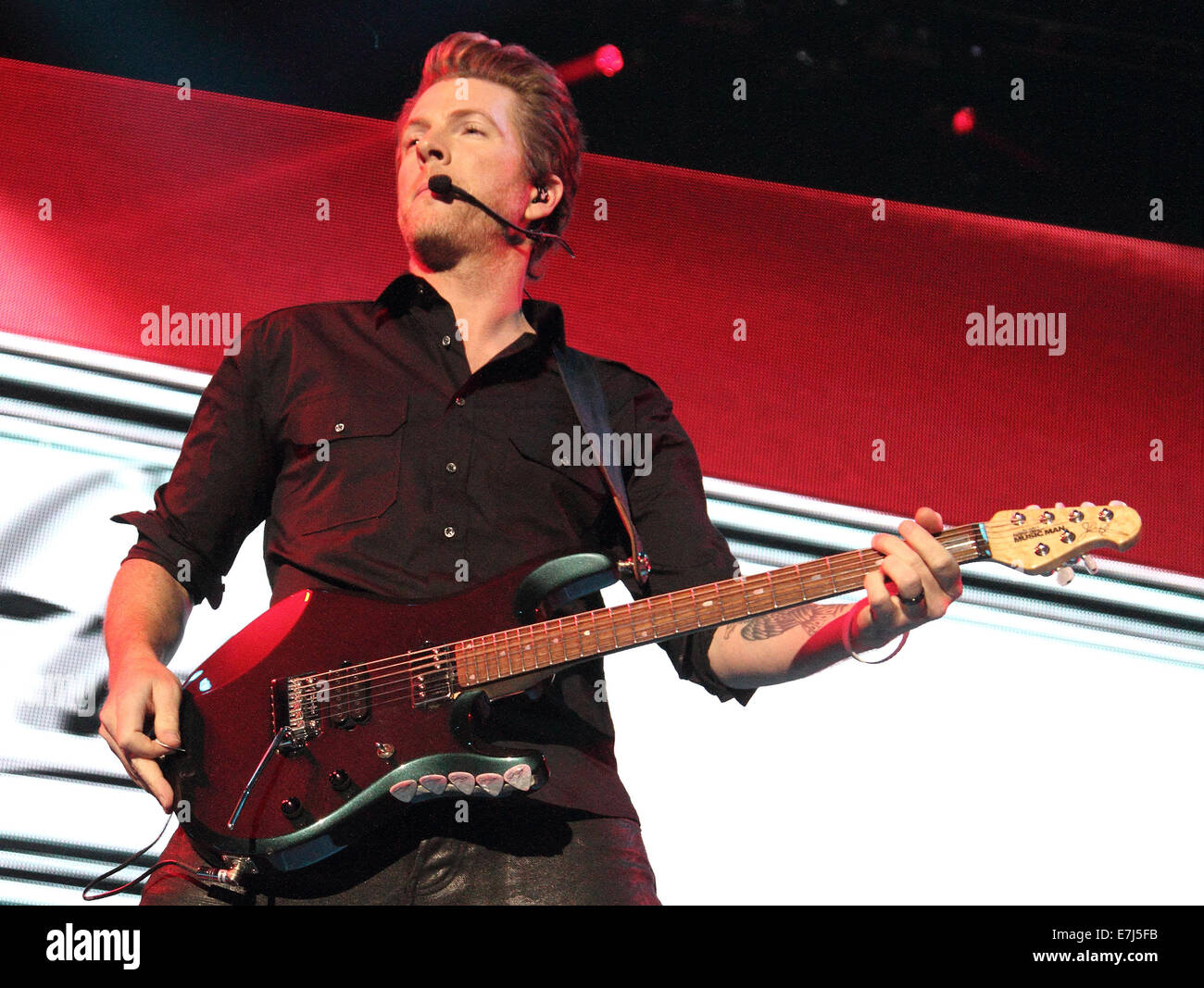 Rascal Flatts at C2C Country Festival at the O2 Arena Featuring: Joe ...