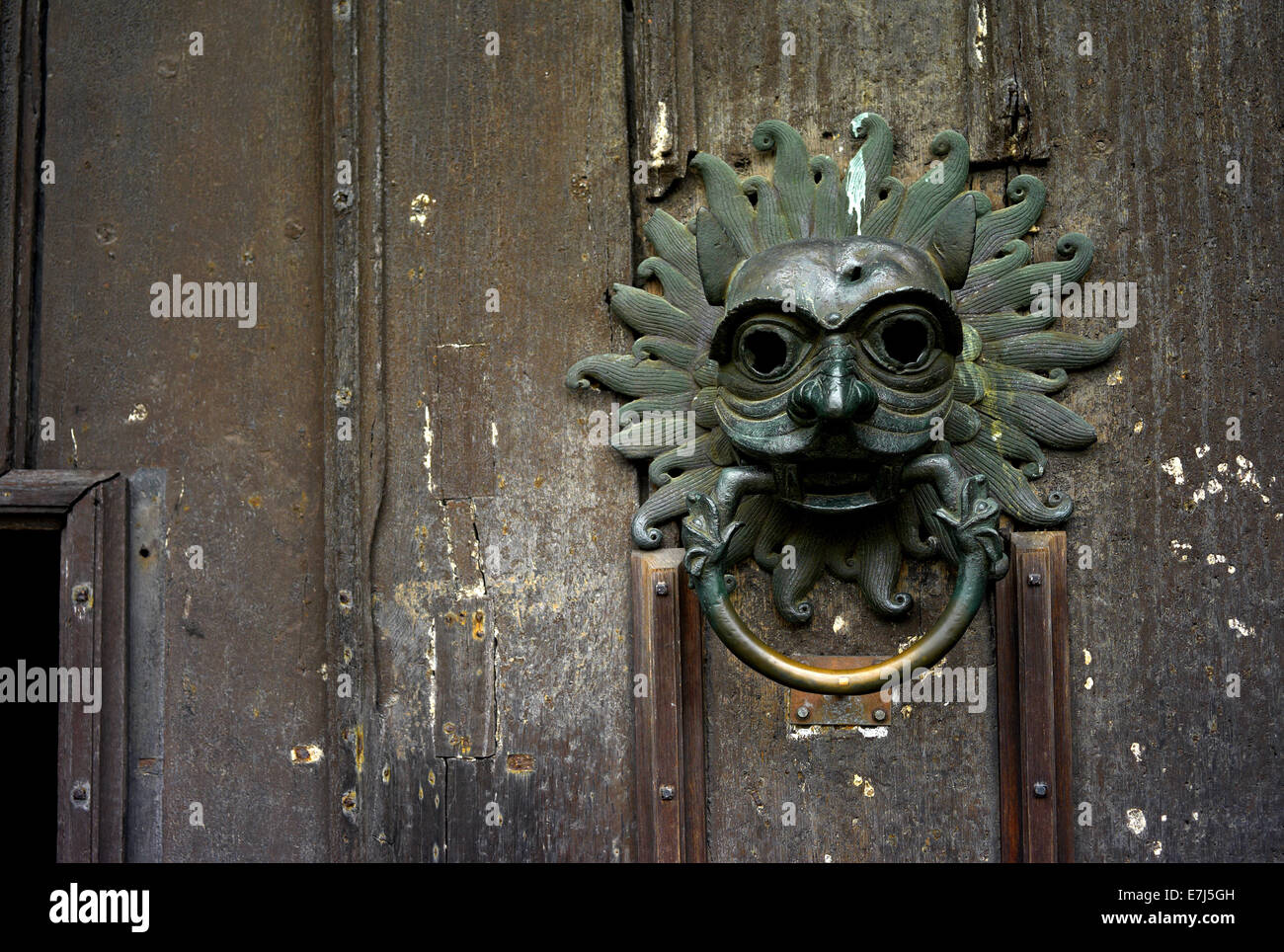 Sanctuary Knocker, Durham Cathedral Stock Photo - Alamy