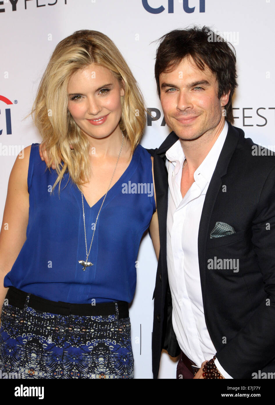 Maggie grace and ian somerhalder hi-res stock photography and images ...