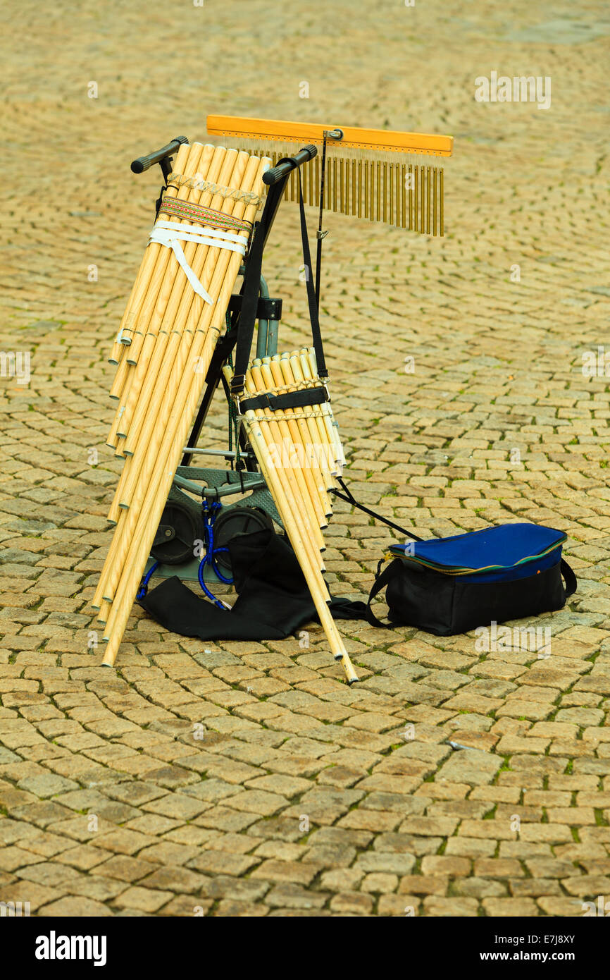 Pan flute instrument hi-res stock photography and images - Alamy