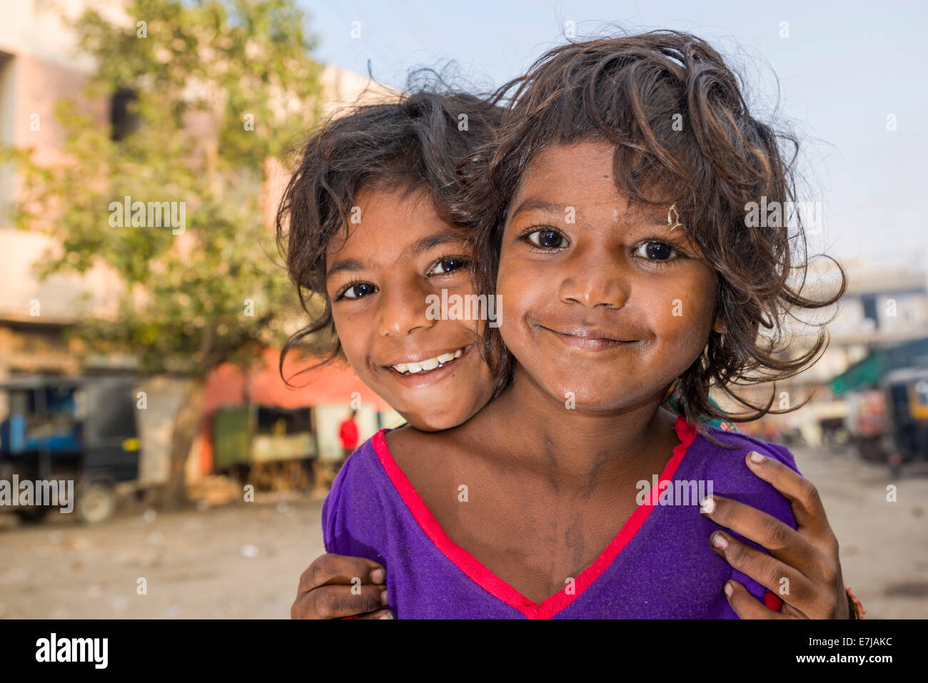 Two kids smiling hi-res stock photography and images - Alamy