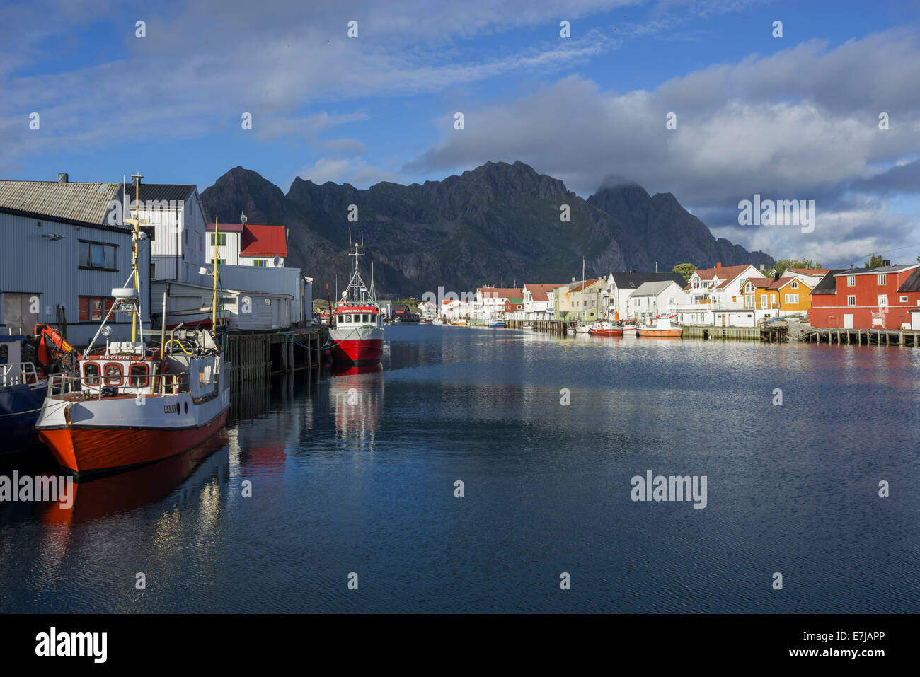 Harbour with fishing boats, Henningsvær, Lofoten, Nordland, Norway ...