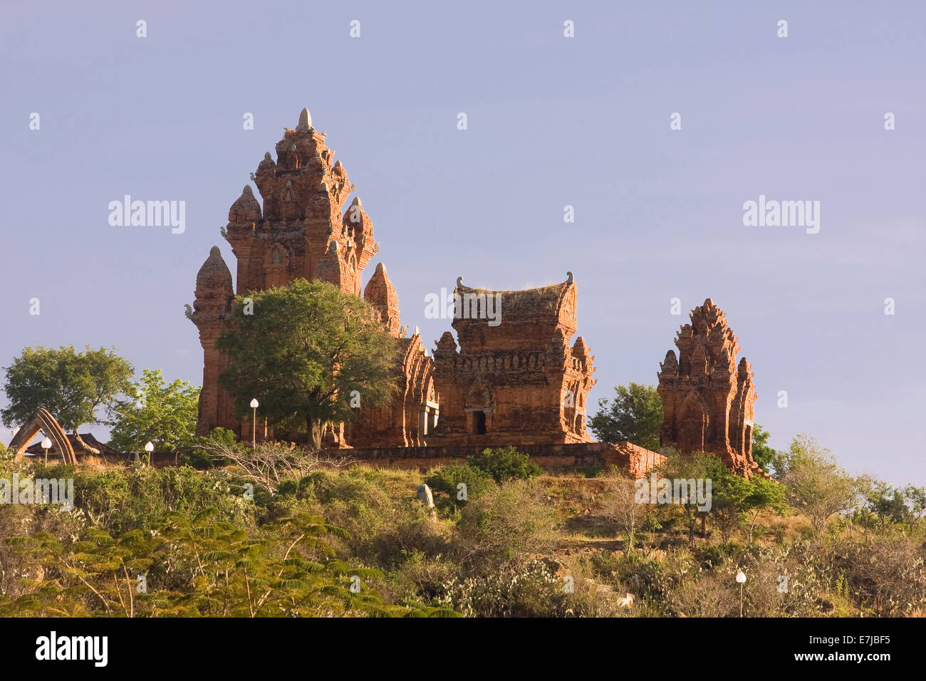 Asian historical architecture hi-res stock photography and images - Alamy