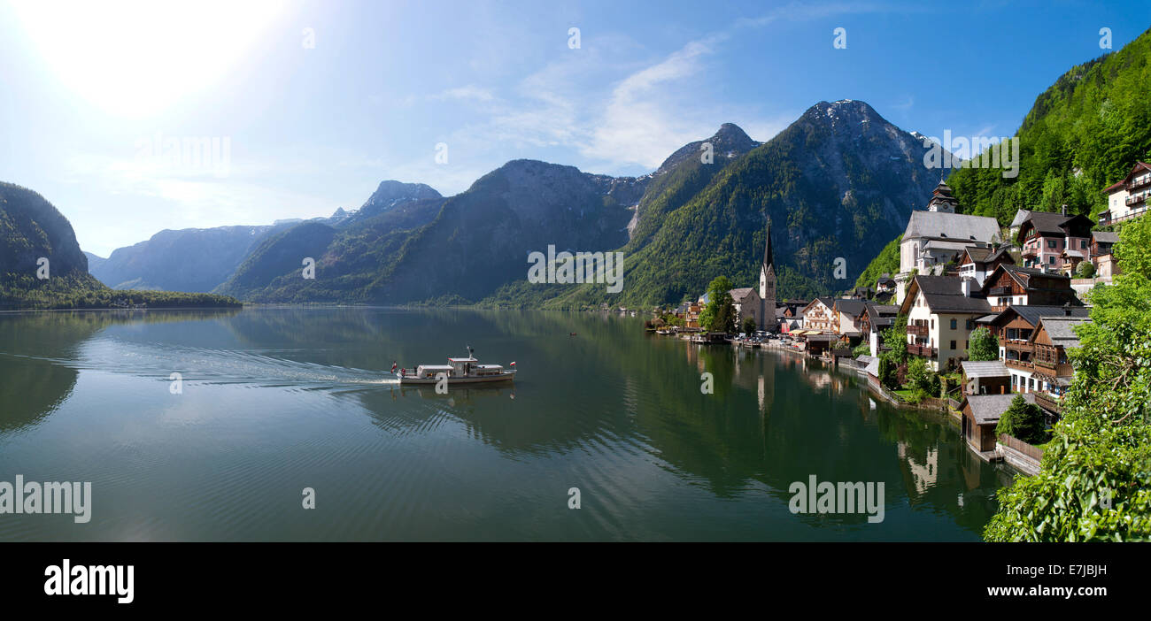 Panorama, passenger ship, Lake Hallstatt, Hallstatt, Salzkammergut ... Panorama, passenger ship, Lake Hallstatt, Hallstatt, Salzkammergut ...