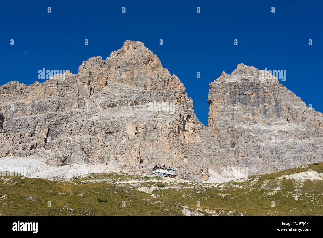 Italy, Europe, Refugio Auronzo, Three merlons, battlement, three peaks ...