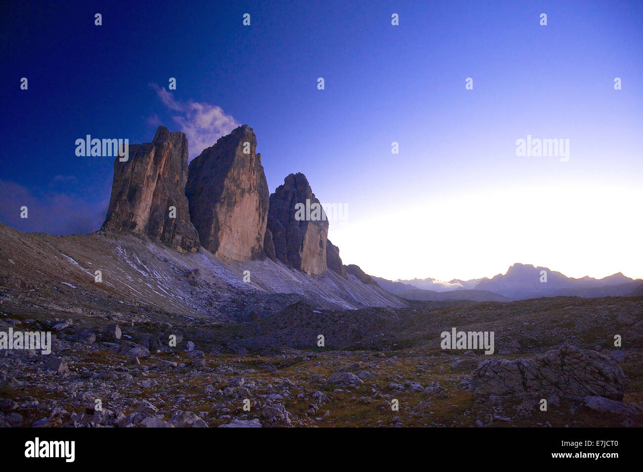 Three merlons, battlement, three peaks of Lavaredo, Italy, Europe, Le ...
