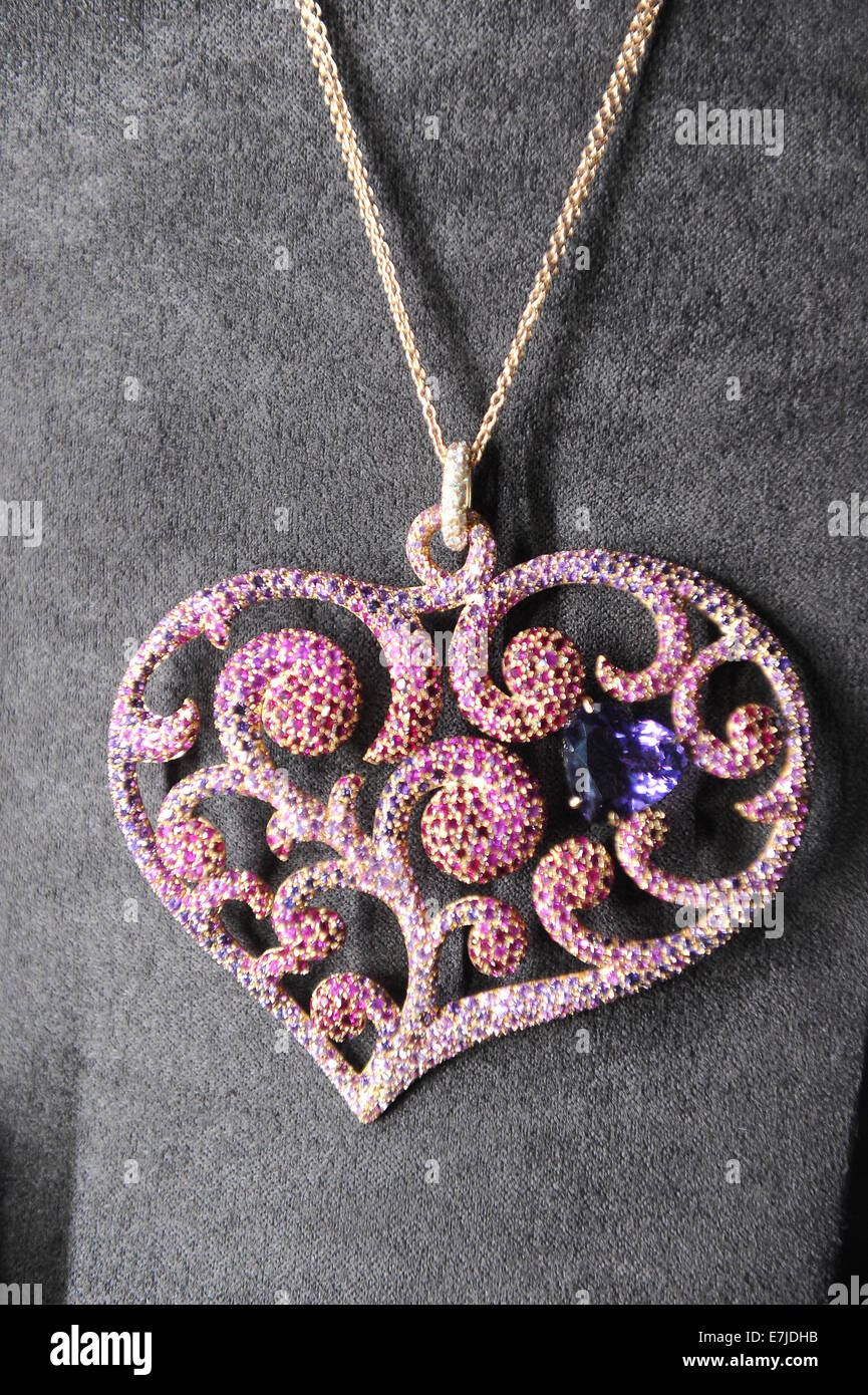 Jewellery, follower, heart form, pink, precious stones, concepts Stock ...