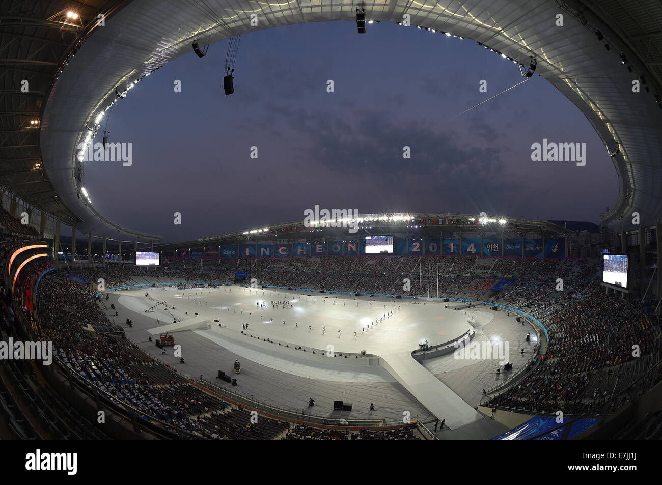 Incheon, South Korea. 19th Sep, 2014. Photo taken on Sept. 19, 2014 ...