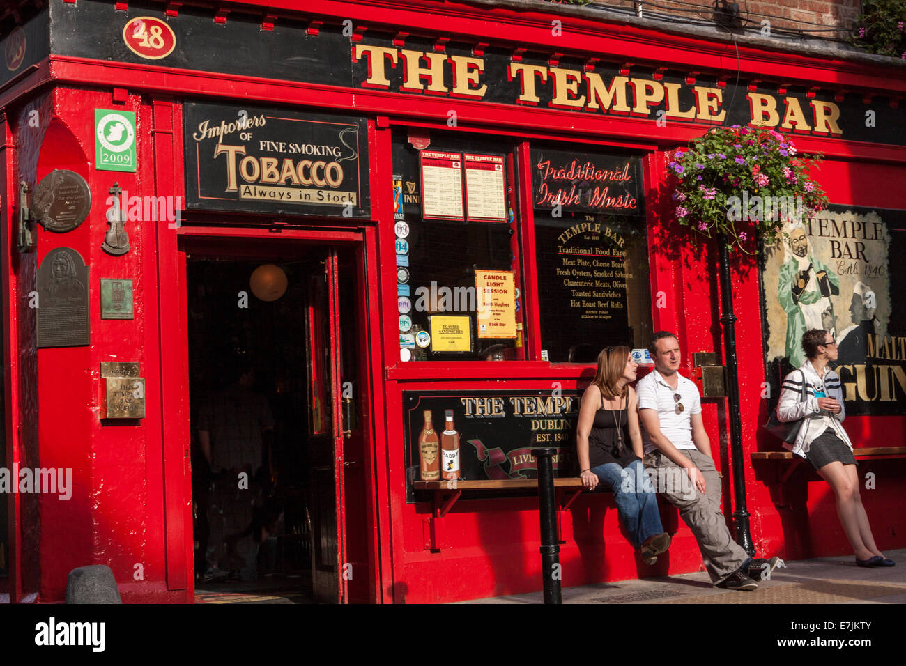 Temple Bar Dublin Republic of Ireland Stock Photo - Alamy