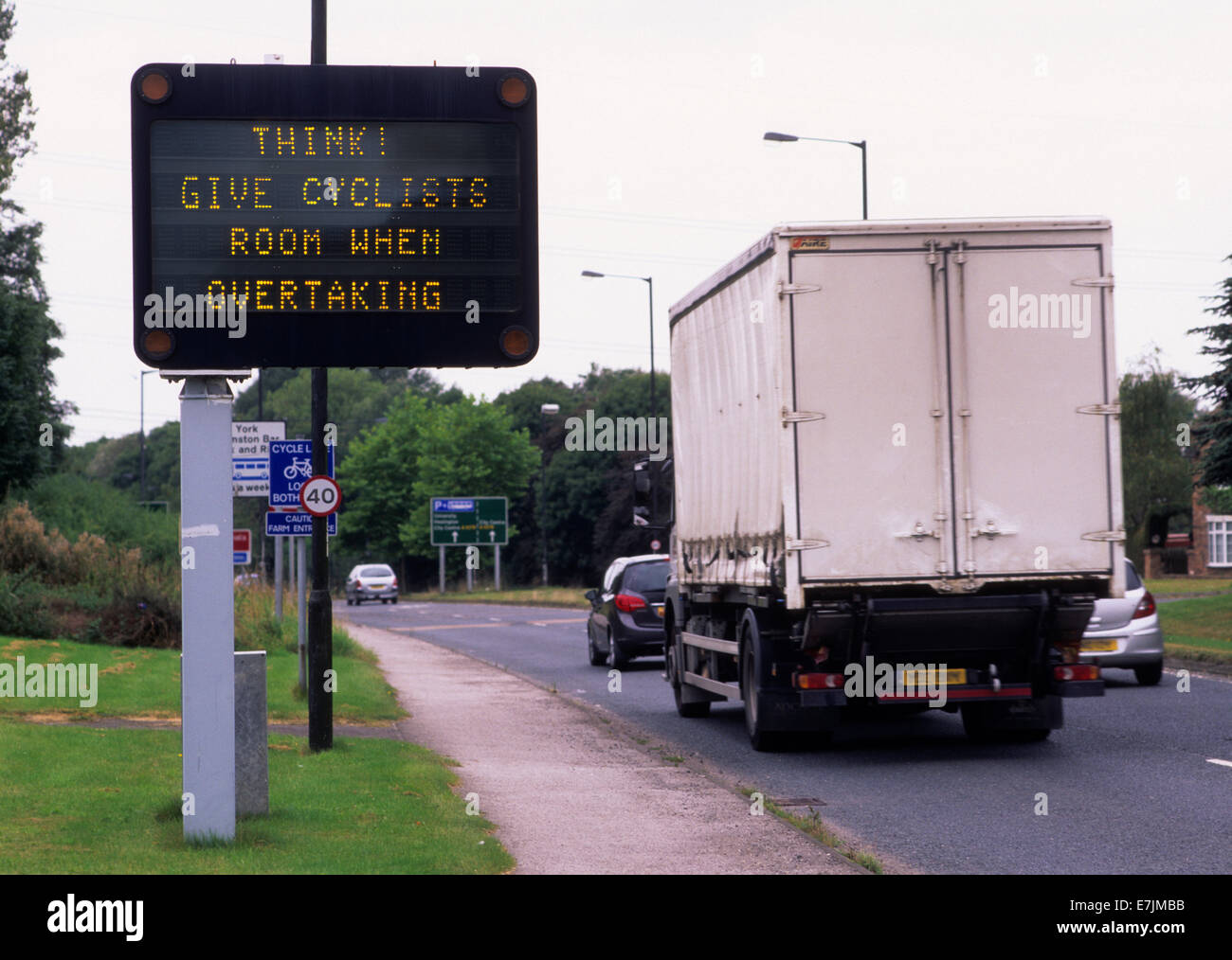 Digital gantry sign hi-res stock photography and images - Alamy