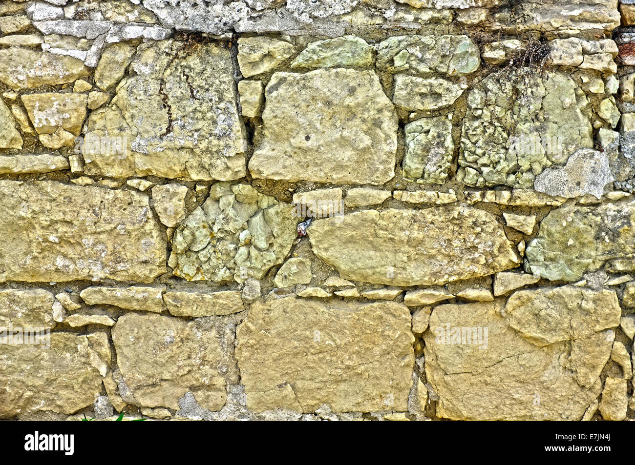 Random stone walls hi-res stock photography and images - Alamy