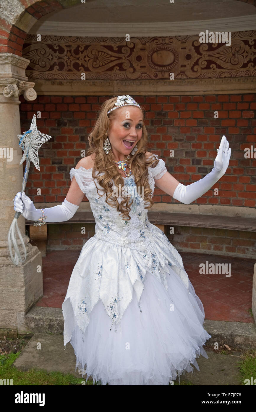 Donovan pop singer hi-res stock photography and images - Alamy