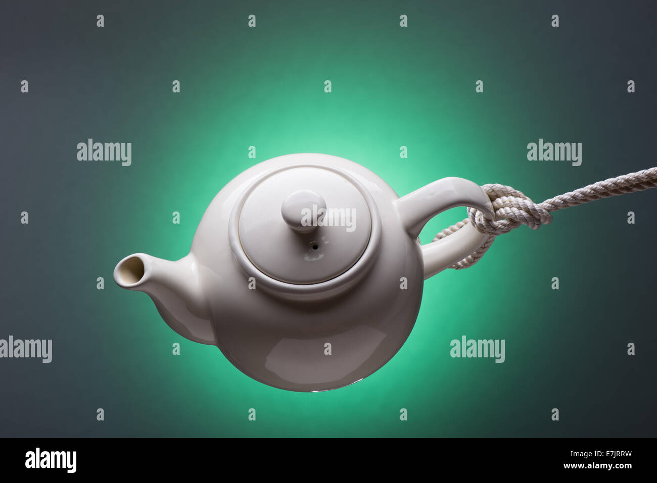 Held by rope hi-res stock photography and images - Alamy