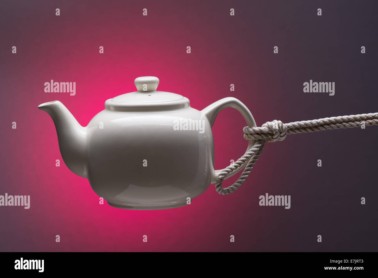 Held by rope hi-res stock photography and images - Alamy