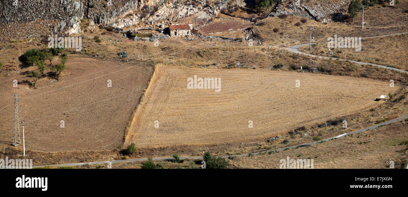Ground sicily rural landscape hi-res stock photography and images - Alamy