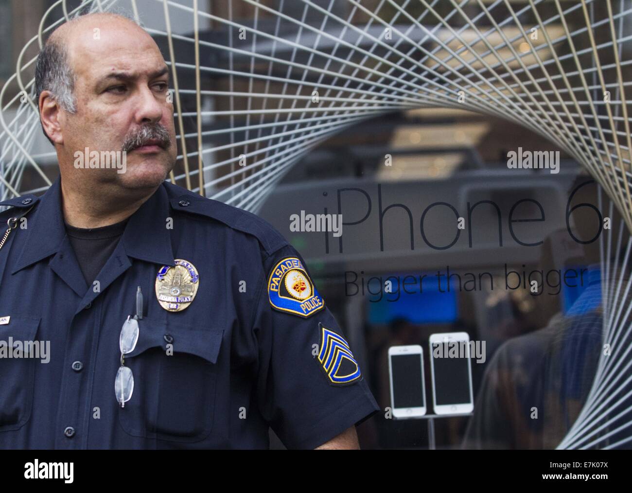 Los Angeles, California, USA. 19th Sep, 2014. A police stands guard in ...