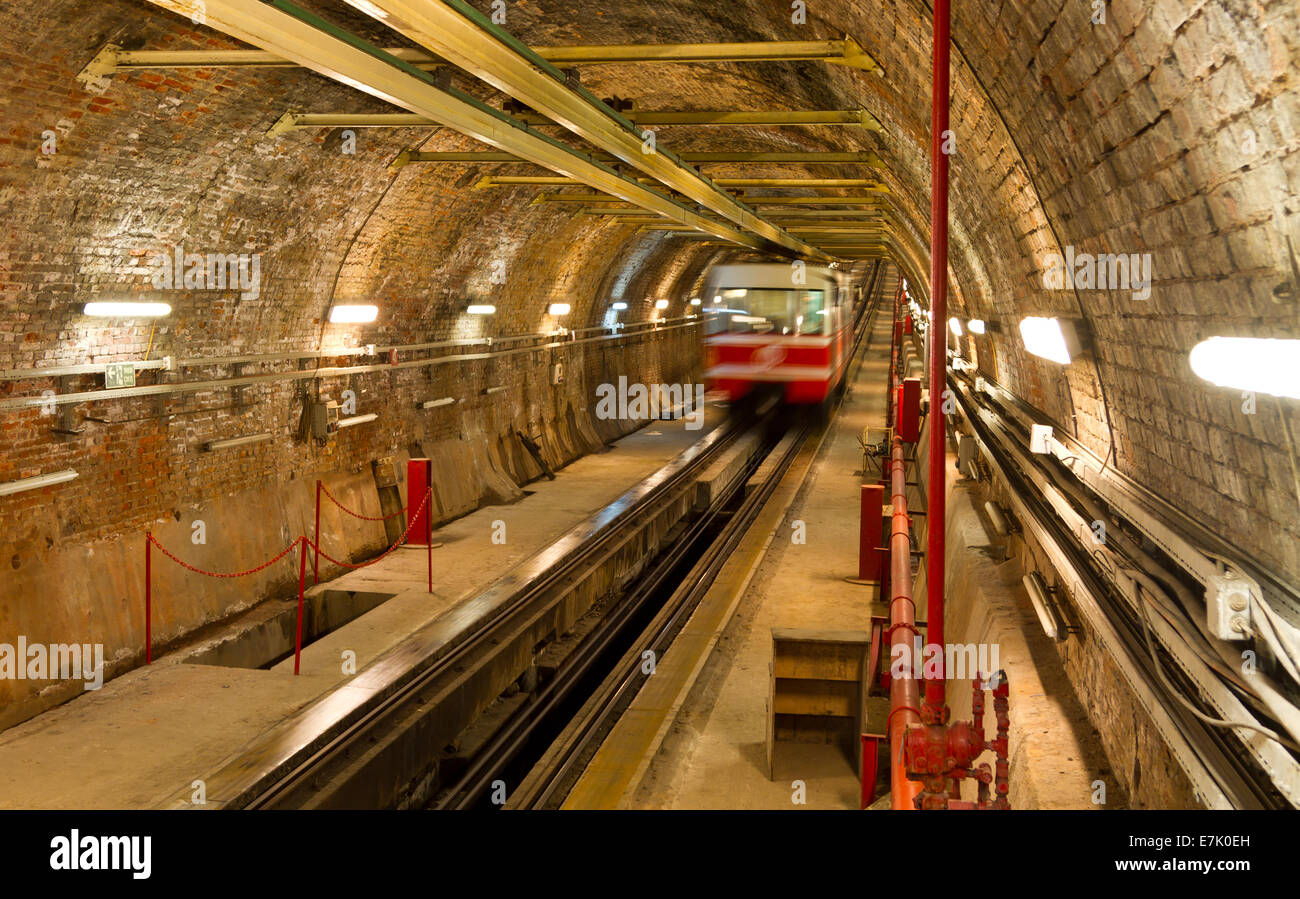 Taksim tunnel funicular hi-res stock photography and images - Alamy