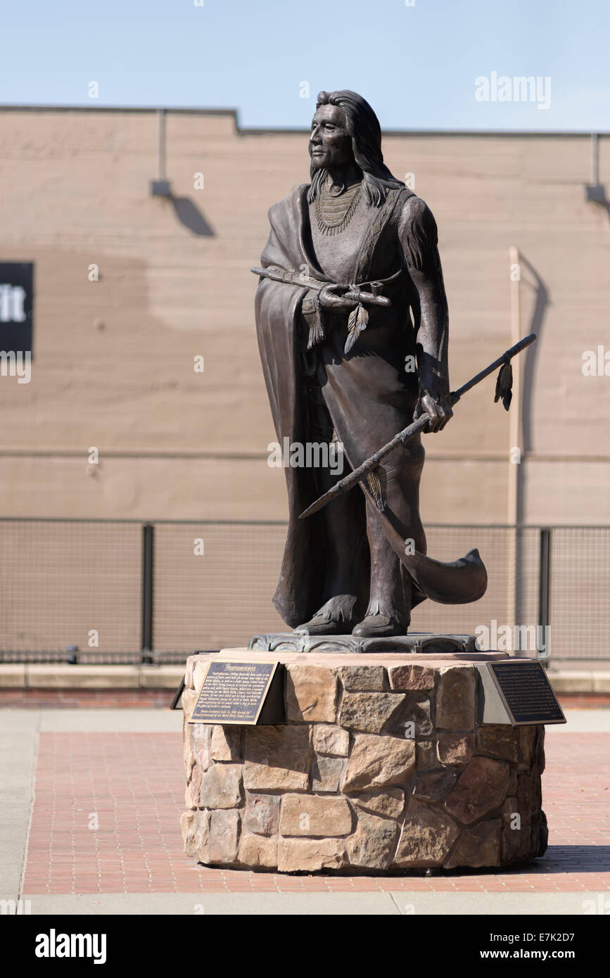 Statue of Yellow Bird, a chief of the Walla Walla Indians, in front of ...