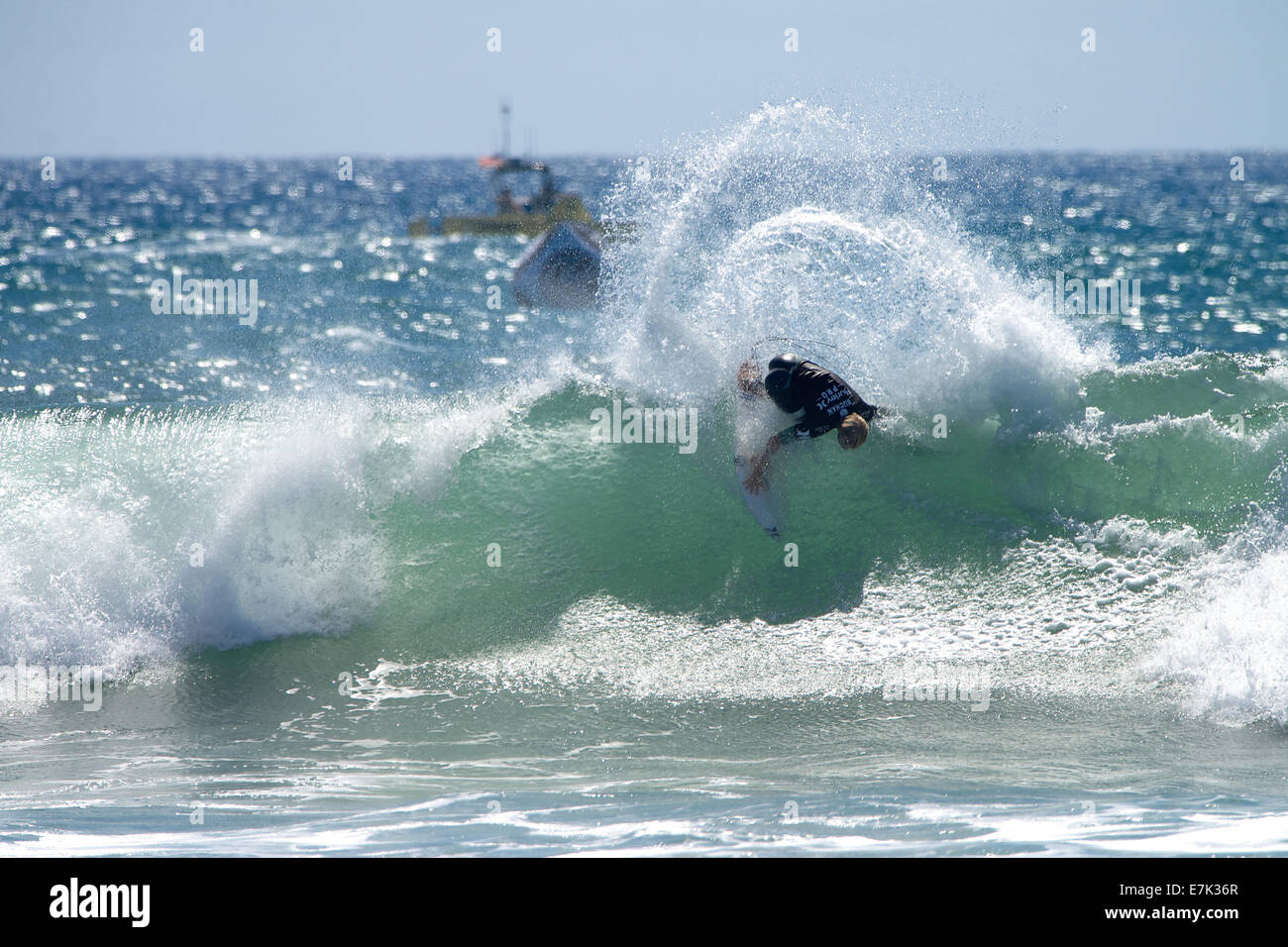 Surf contest at lower trestles hi-res stock photography and images - Alamy
