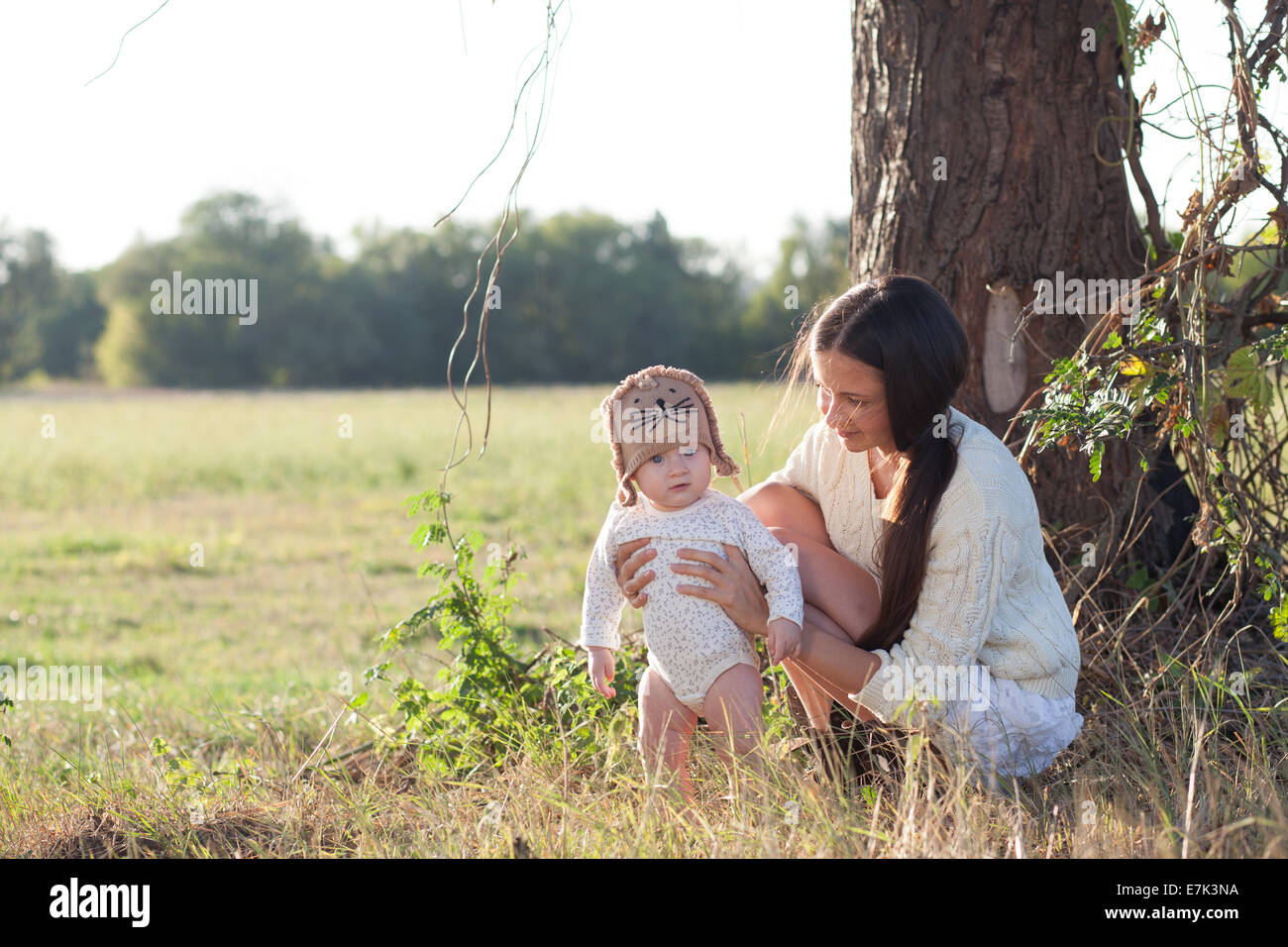 child explores the world Stock Photo - Alamy