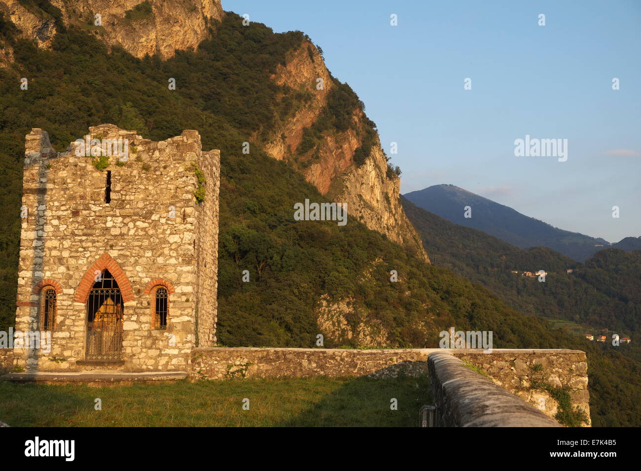 The nameless tower, Italy Stock Photo - Alamy