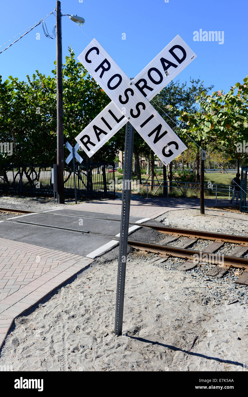 Railroad Crossing sign Stock Photo - Alamy