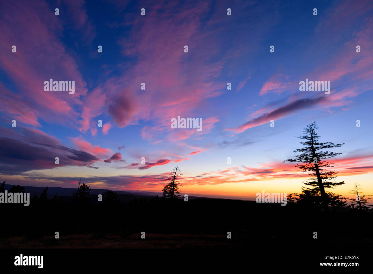 Sunset in Oregon's Blue Mountains Stock Photo - Alamy