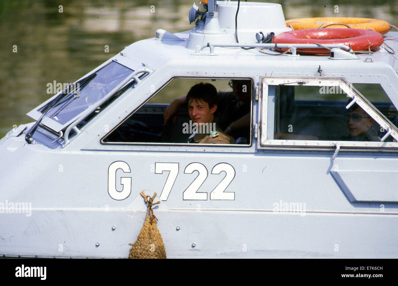 German border guards hi-res stock photography and images - Alamy