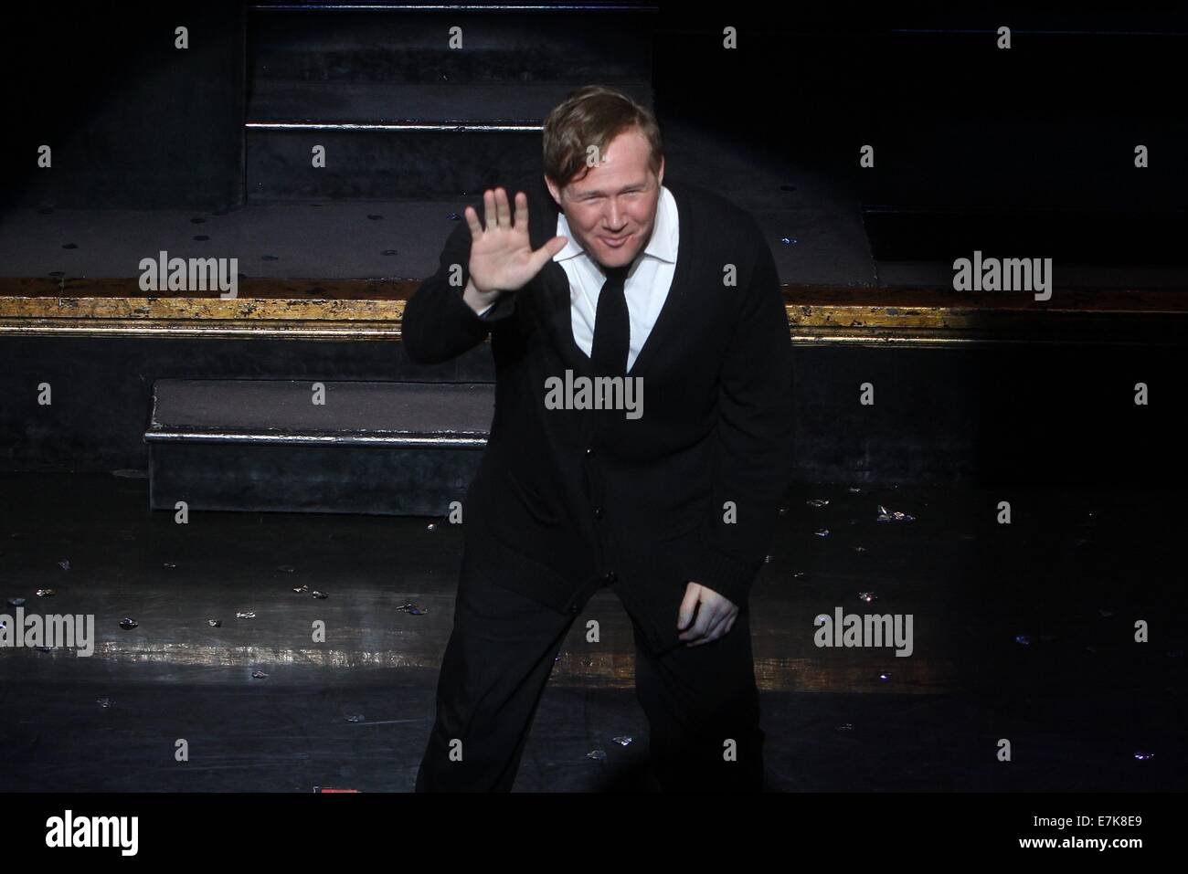 Figure Skater Elvis Stojko makes Broadway Debut in Chicago at the ...
