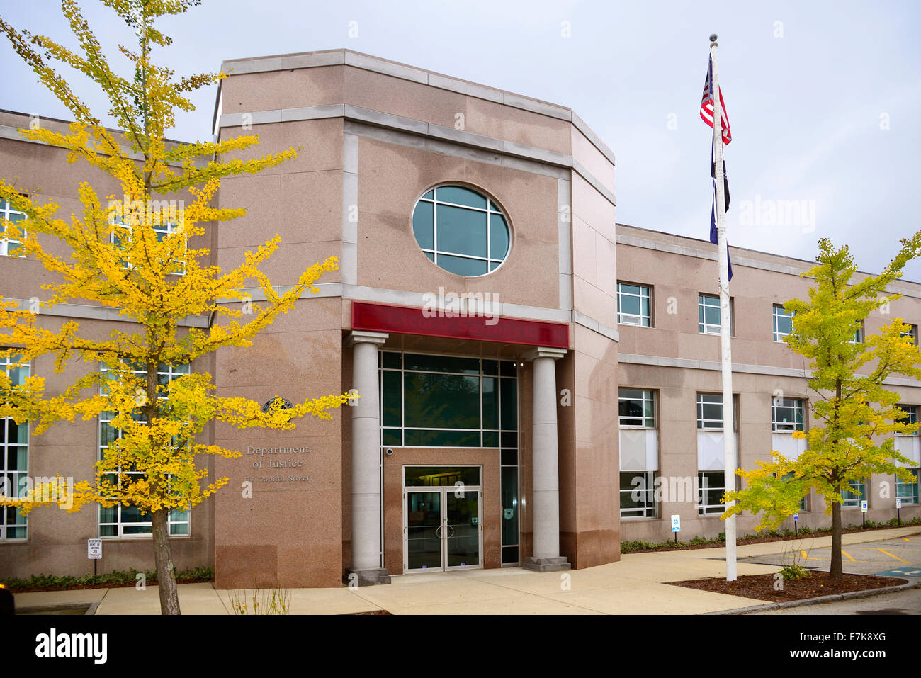New hampshire supreme court hi-res stock photography and images - Alamy