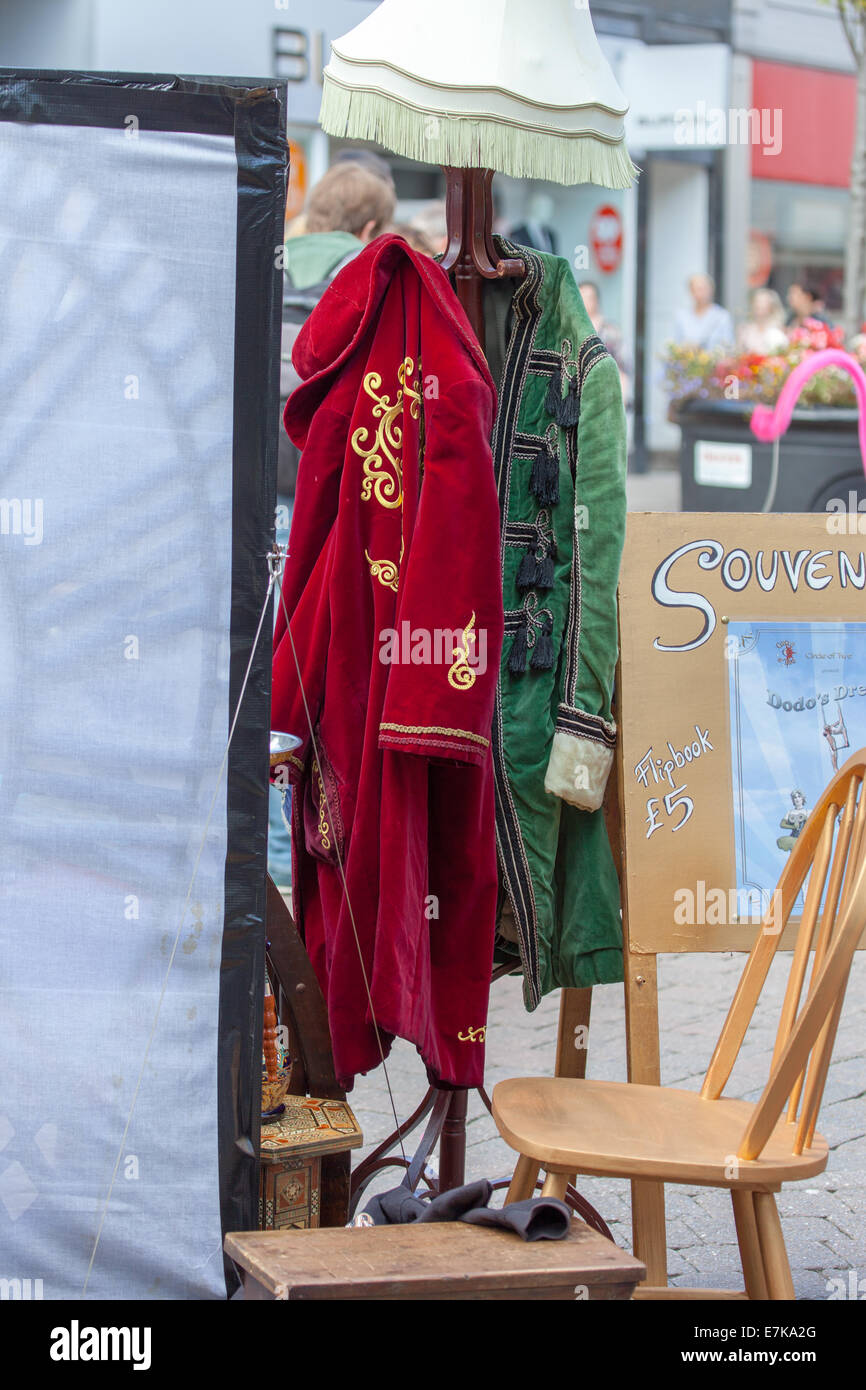 Stage theater props hi-res stock photography and images - Alamy