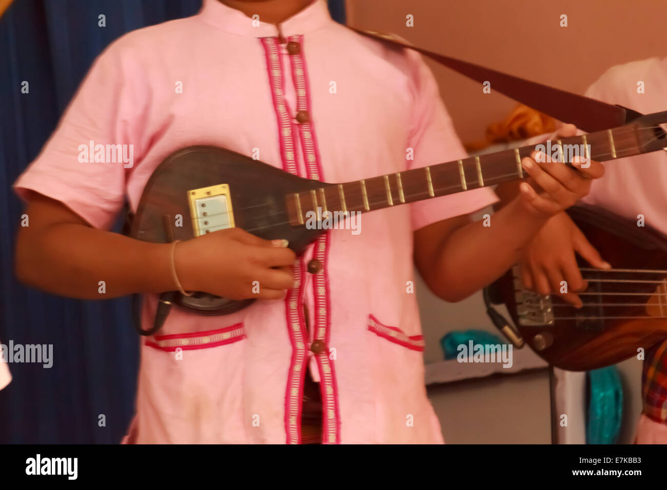 Traditional chinese musical instruments hi-res stock photography and ...