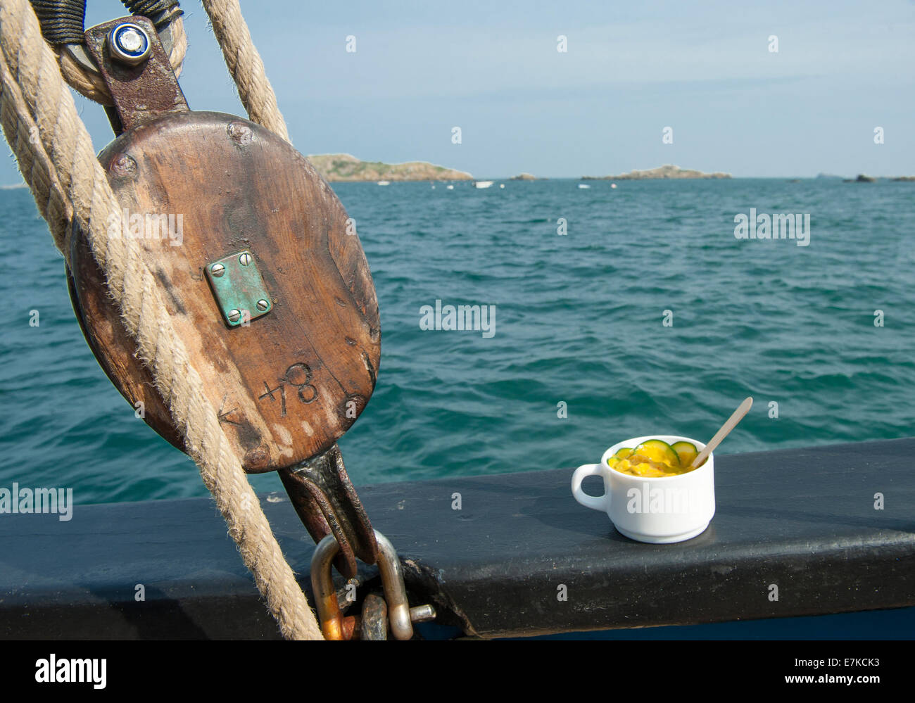 Mussels in curry, prepared by Roellinger-trained chef Emmanuel Tessier ...