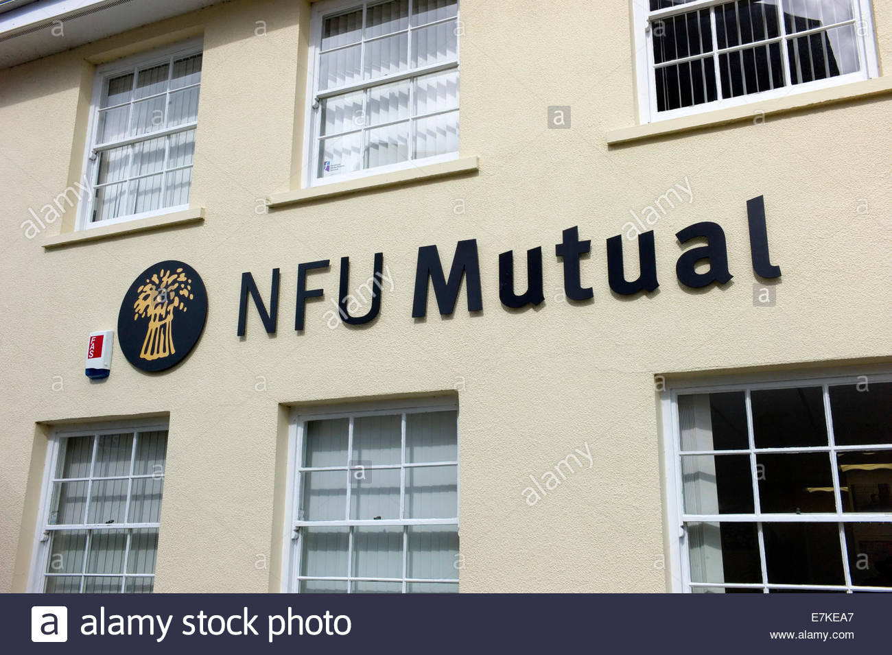 Mutual Life Assurance Building High Resolution Stock Photography and ...