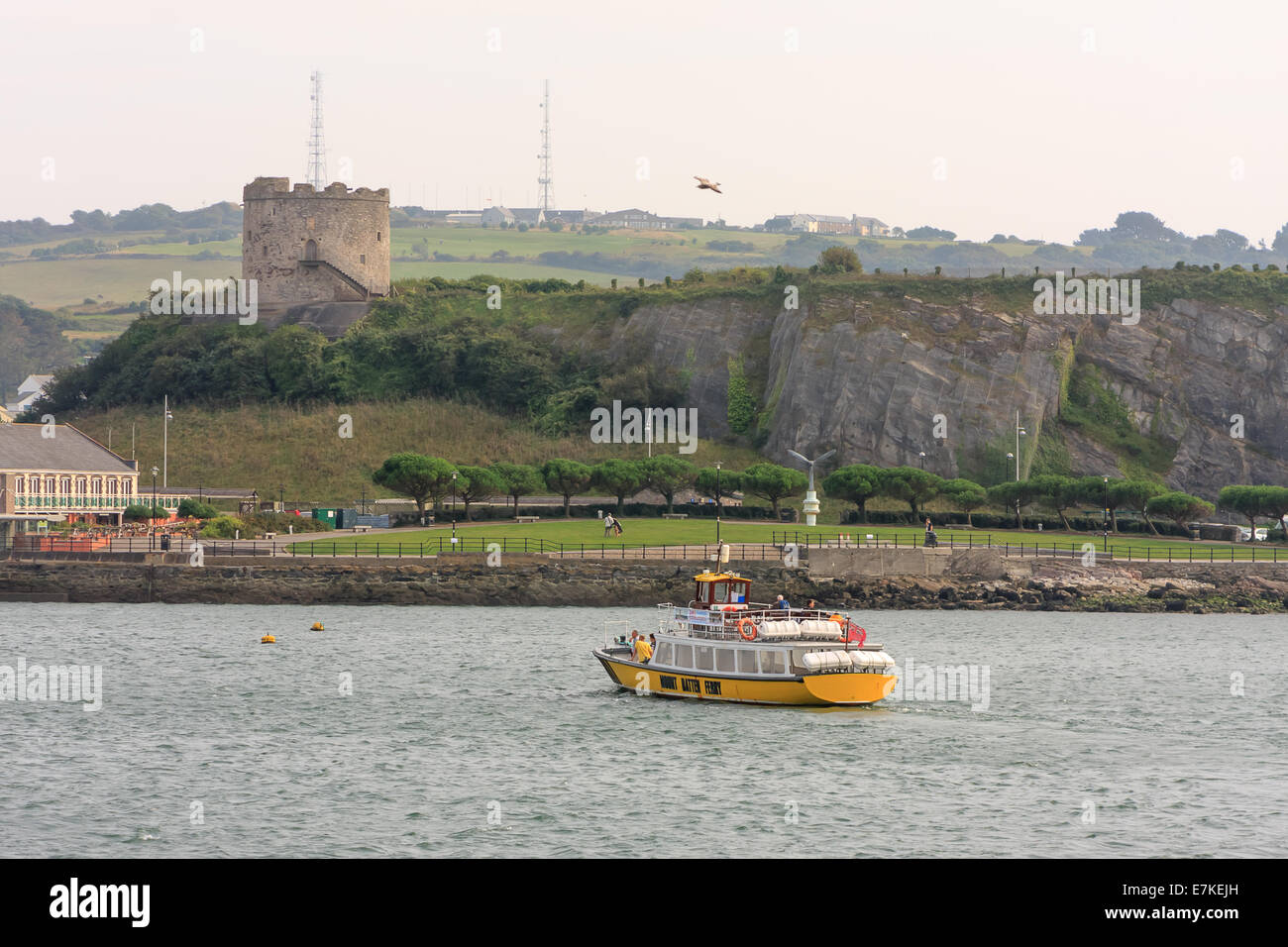 Mount batten ferry hi-res stock photography and images - Alamy