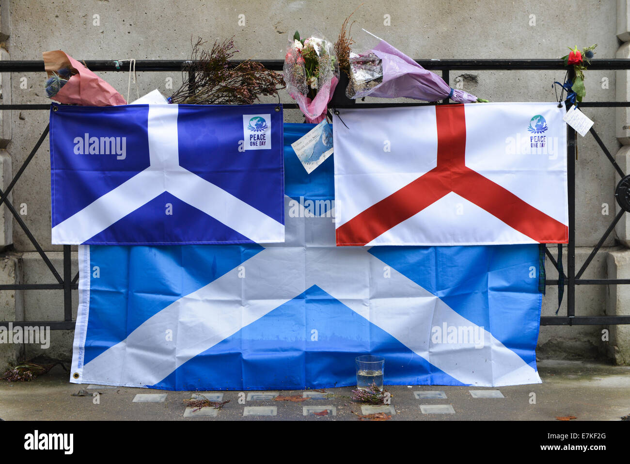 London in 1305 hi-res stock photography and images - Alamy