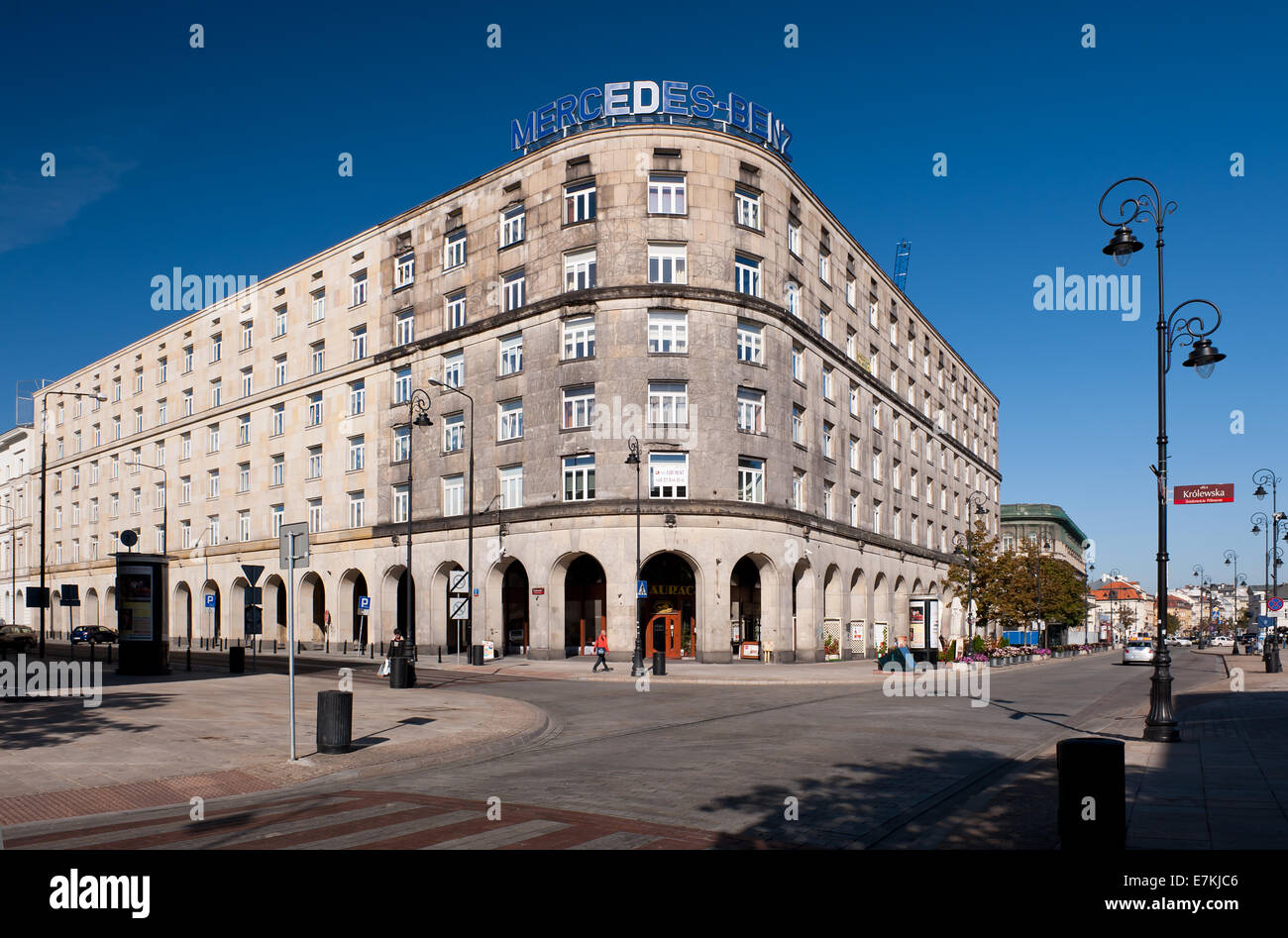Building logo hi-res stock photography and images - Alamy