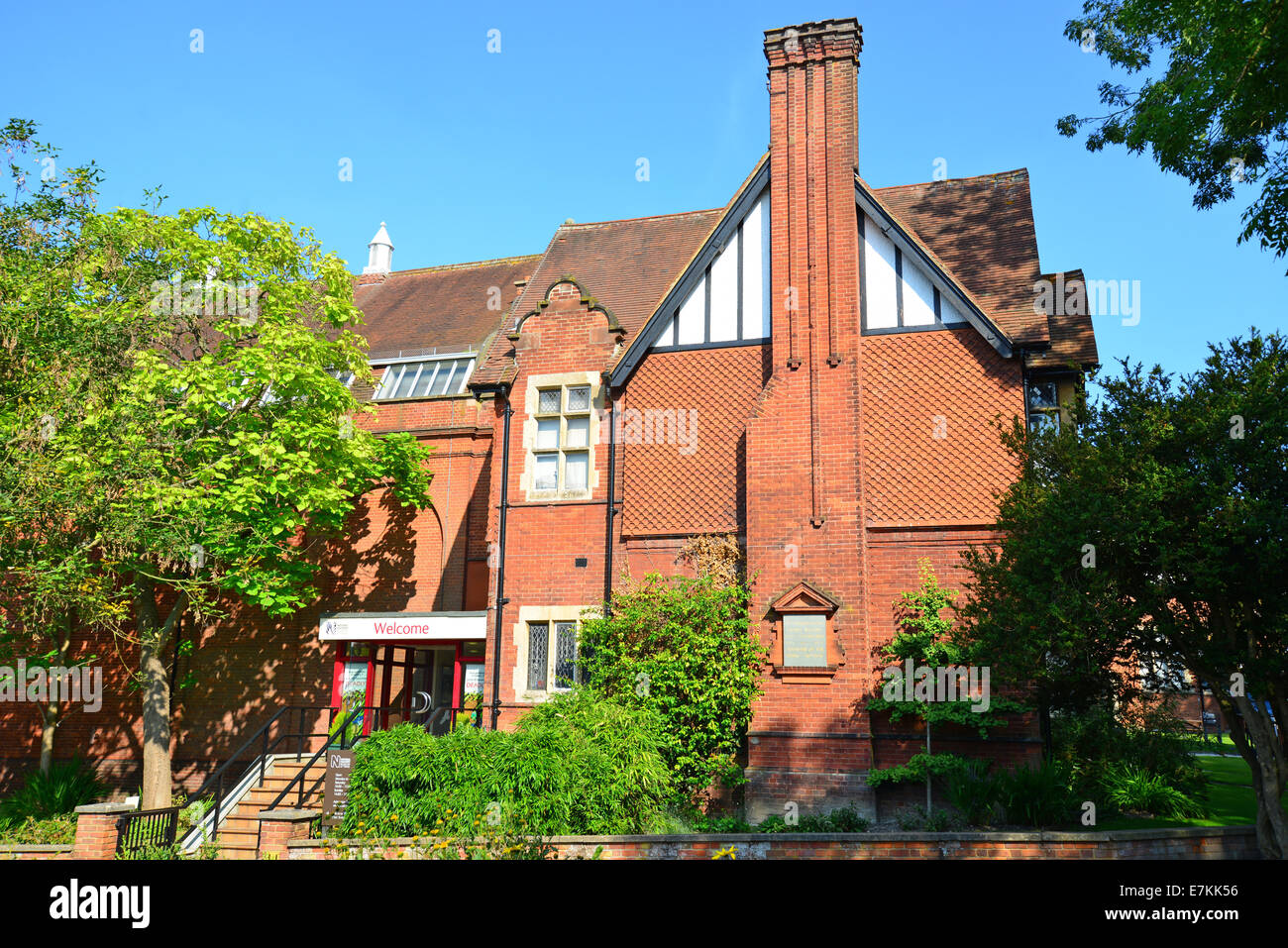 Walter rothschild building hi-res stock photography and images - Alamy