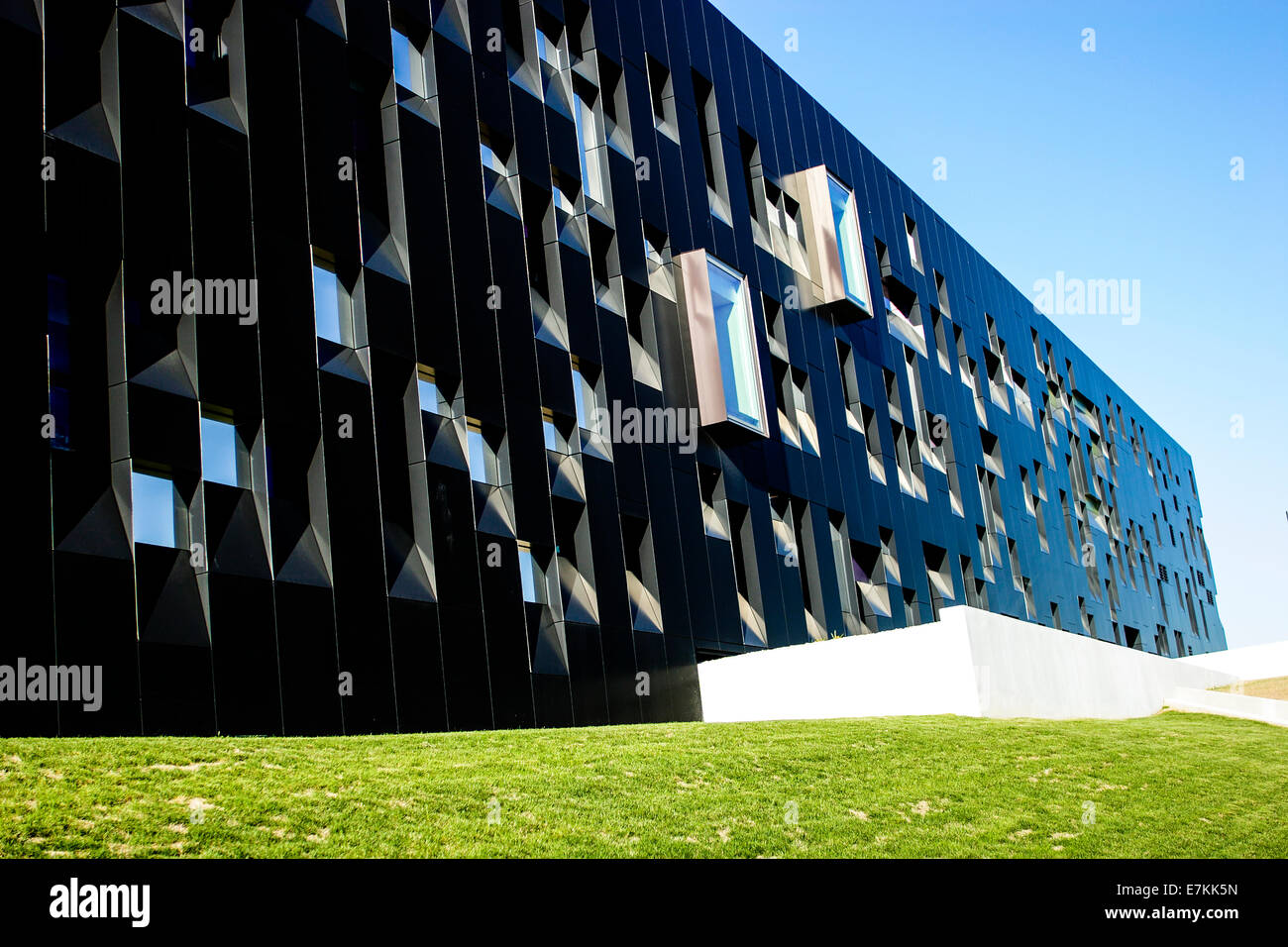 Perimeter Institute for Theoretical Physics Architect firm Saucier ...