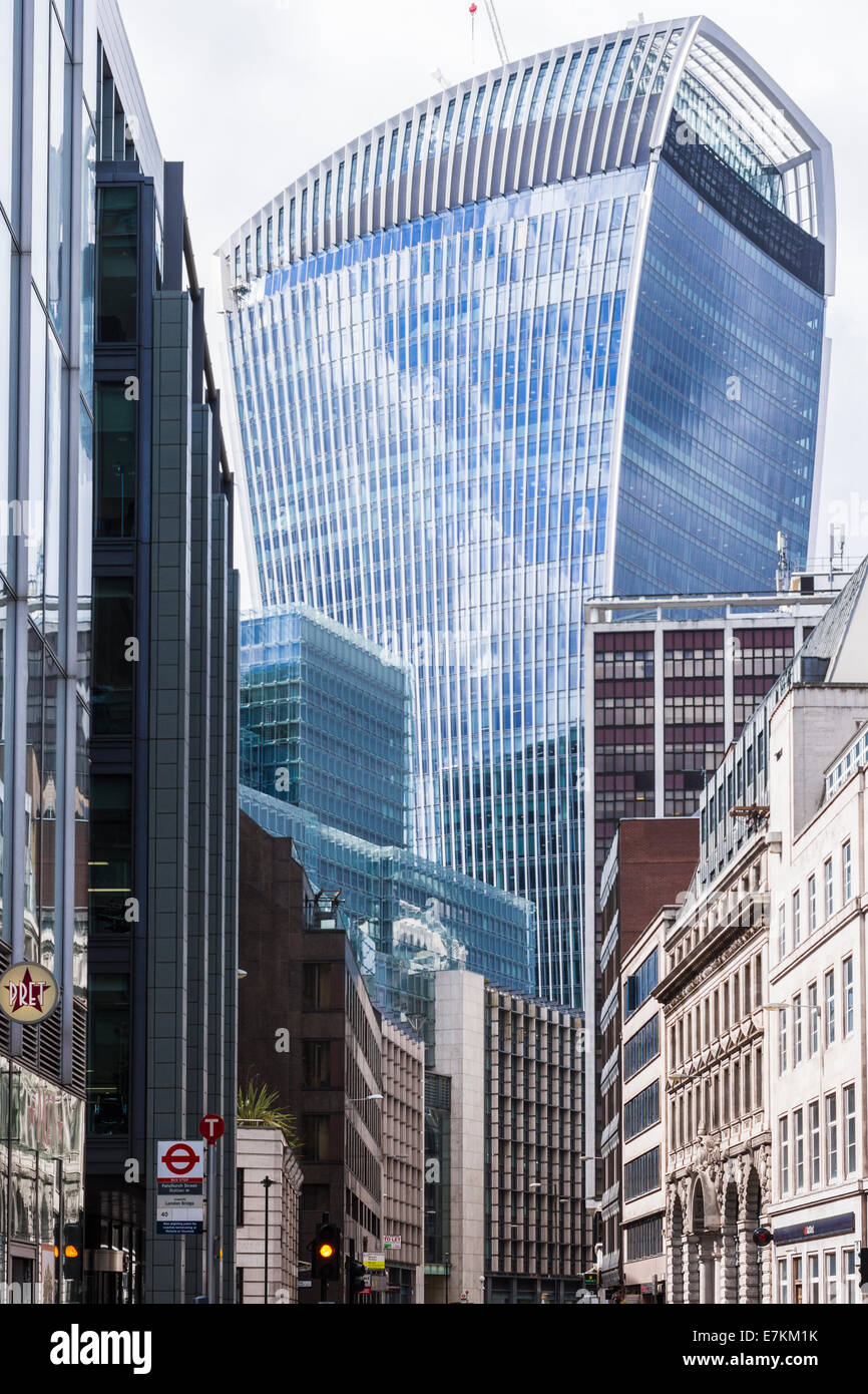 The Walkie Talkie building at 20 Fenchurch street - City of London ...