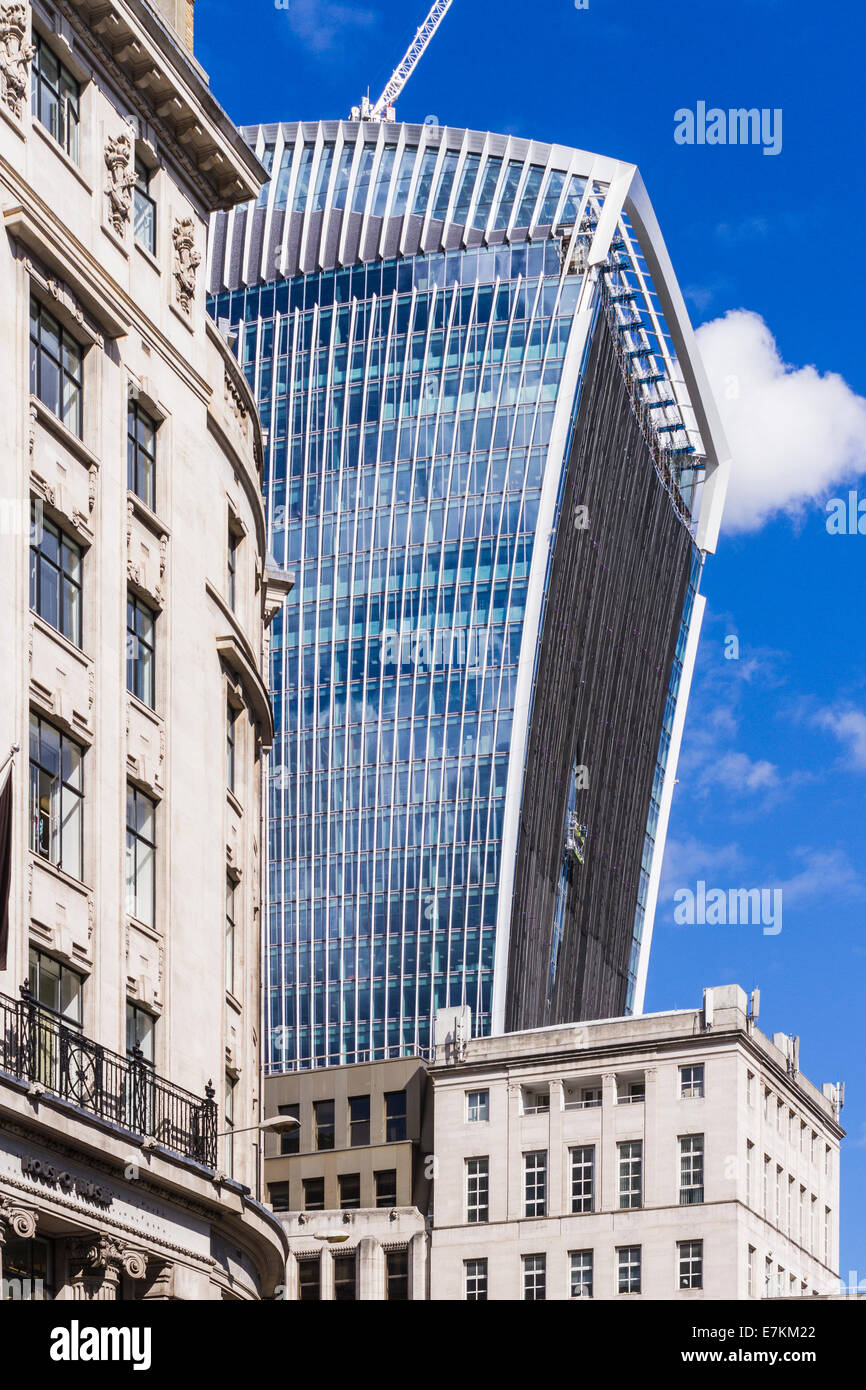 The Walkie Talkie building at 20 Fenchurch street - City of London ...