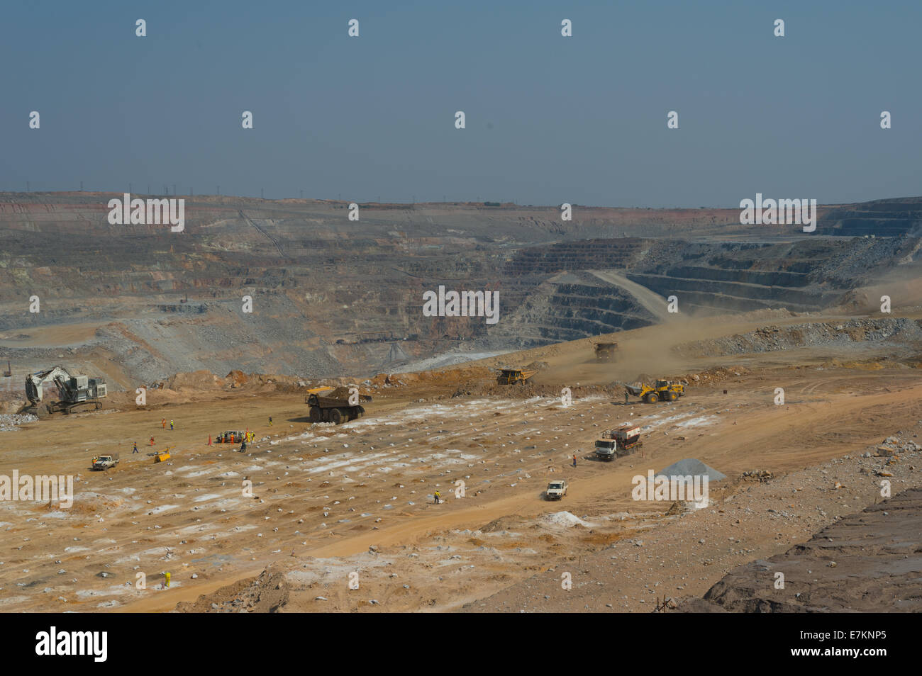 Open pit blasting hi-res stock photography and images - Alamy