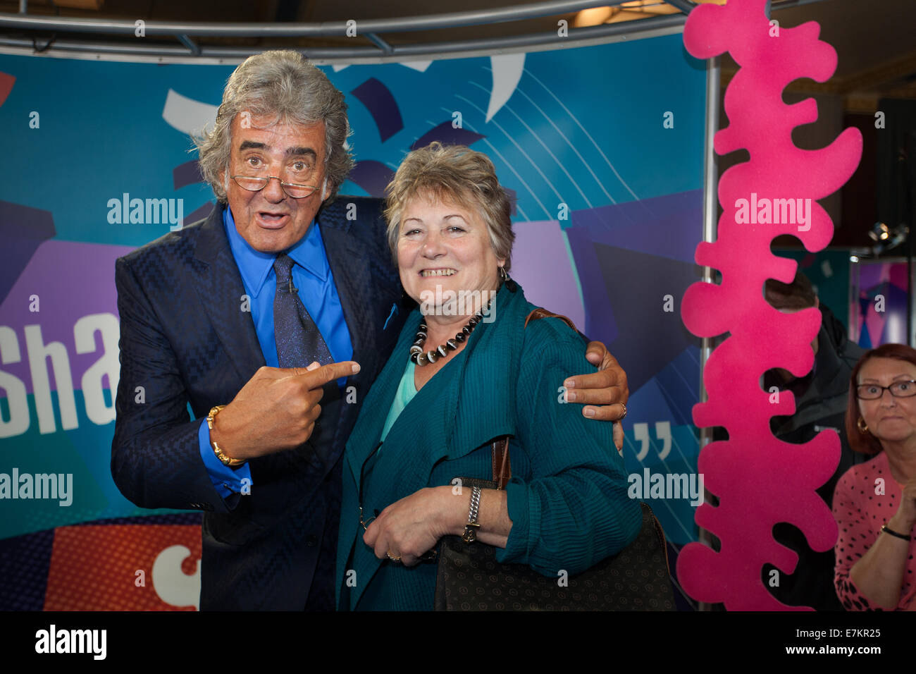 David dickinson real deal hi-res stock photography and images - Alamy